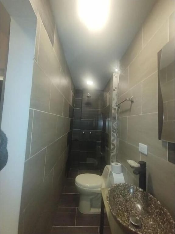 Habitación Ejecutiva En Laureles Con Desayuno - Medellín