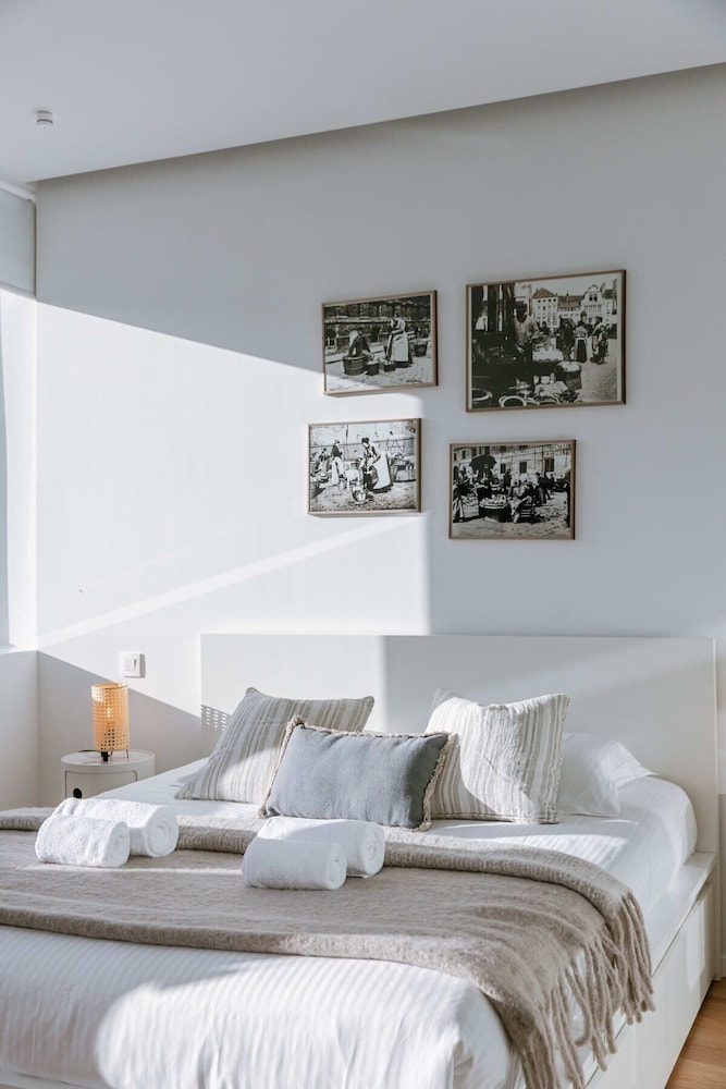 Huswell - Bright Apartment Overlooking The 3 Towers Of Ghent - Gandawa