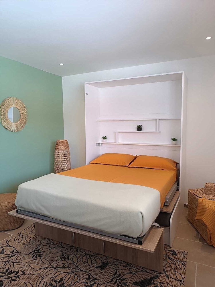 Studio Centre Ville à 2 Min à Pieds Des Plages - Propriano