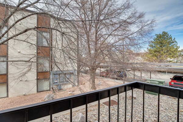 Grand Junction Condo: Balcony, Community Pool! - Grand Junction, CO