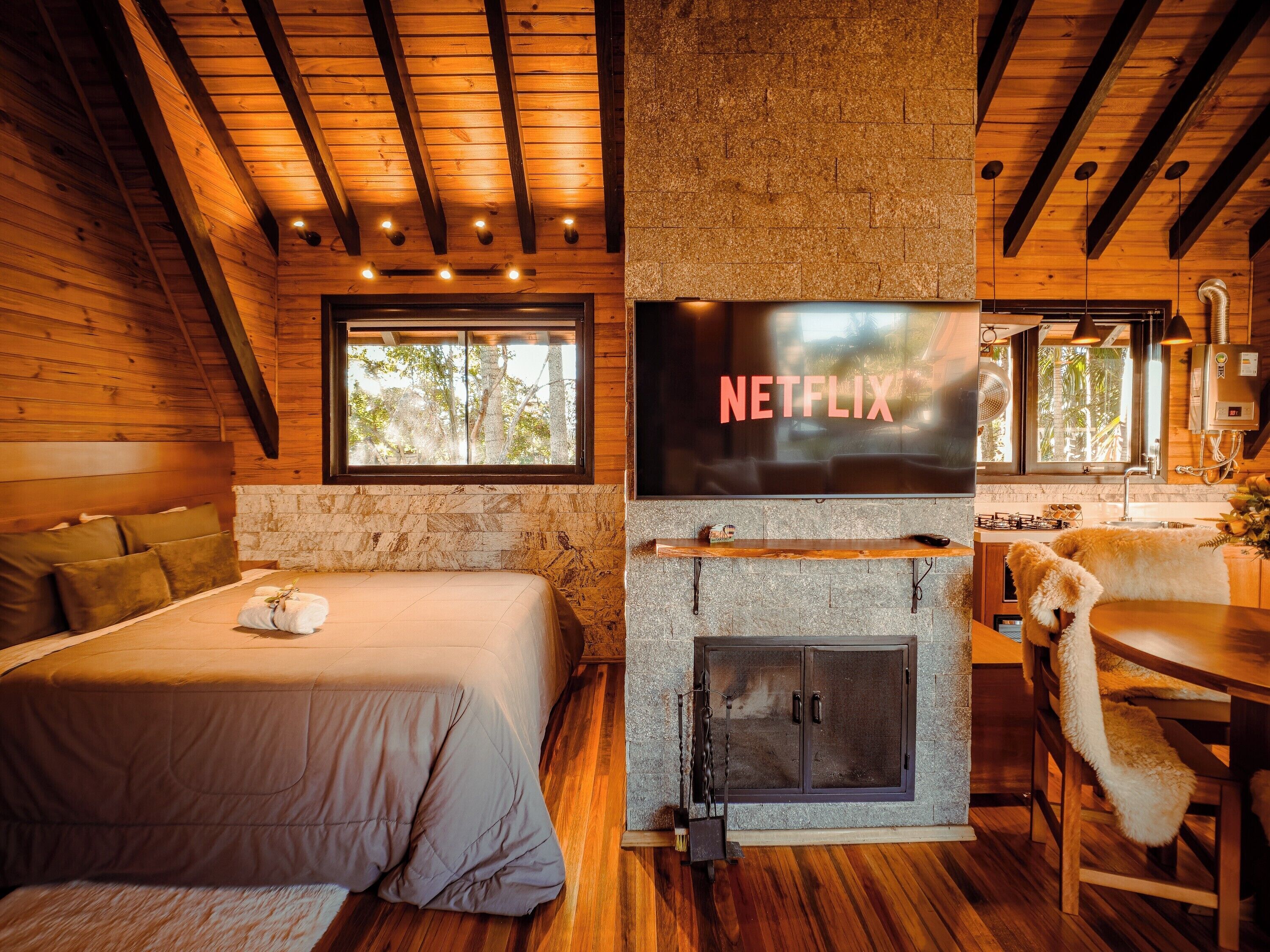 Cabana de Madeira Exclusiva (1) | 1 quarto, com mobília individualizada, Wi-fi grátis 