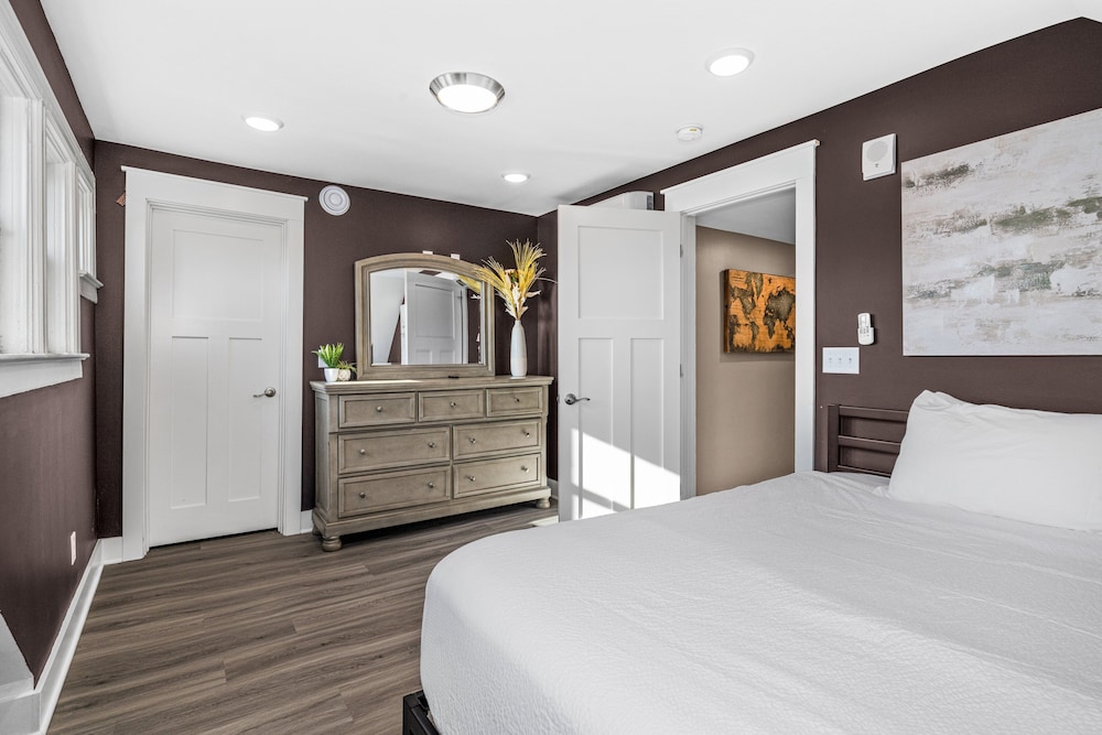 Harris House | Suite 5 | On Medical Campus - Duluth, MN