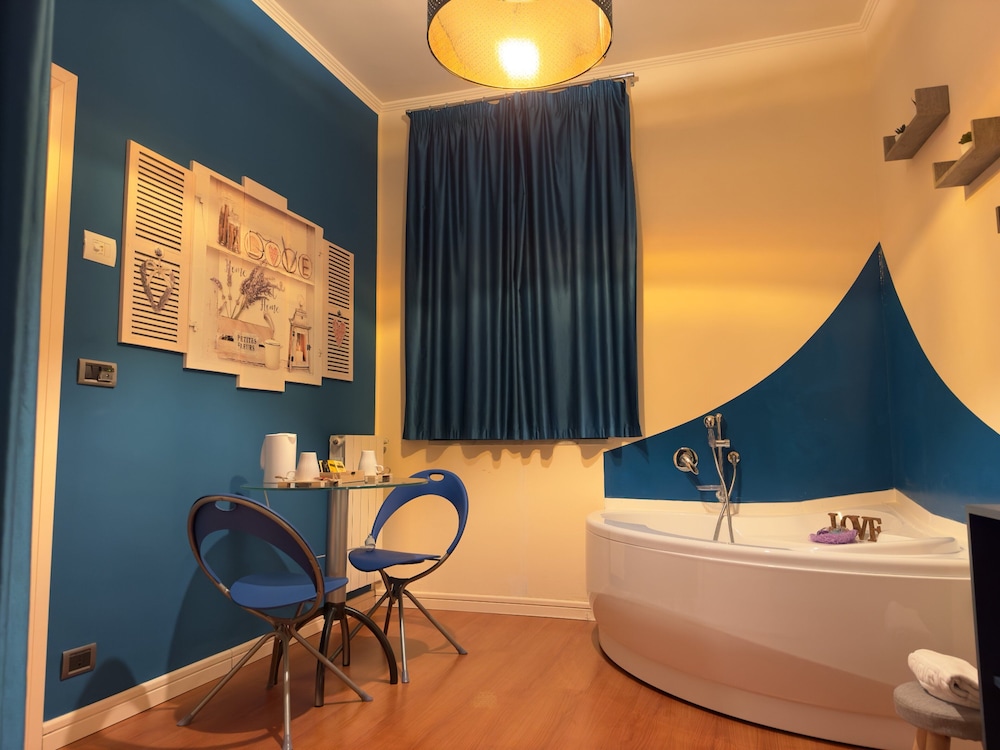 Bracco Rooms And Suites - Matera