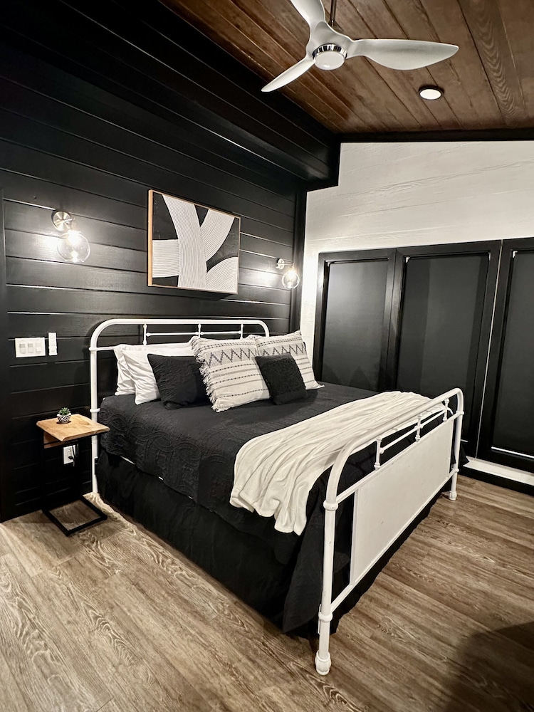 Miss Behaving cabin - McCurtain County | Vrbo