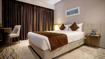 Individualmente decorados, individualmente mobiliados, escrivaninha