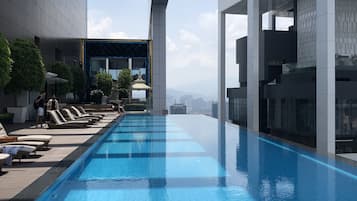 Piscina exterior