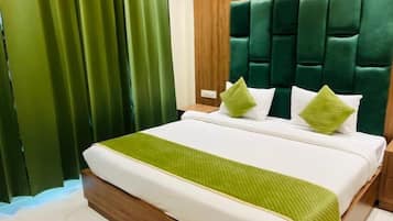 Quarto casal luxo | Wi-Fi de cortesia