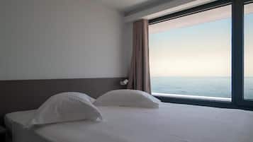 Apartamento de Luxo, vista para o mar | 1 quarto, quartos insonorizados, Wi-fi grátis, roupa de cama fornecida