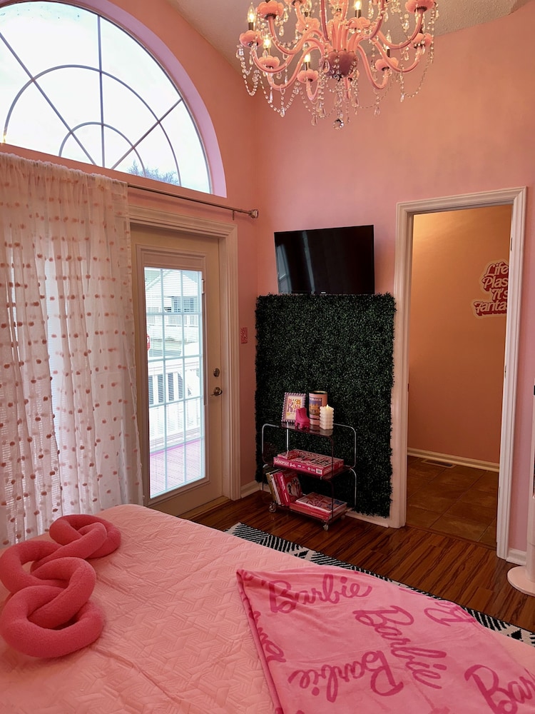 BARBIE'S BEACH HOUSE in Ocean Lakes, 2 Bdr 2 Ba - Horry County | Vrbo