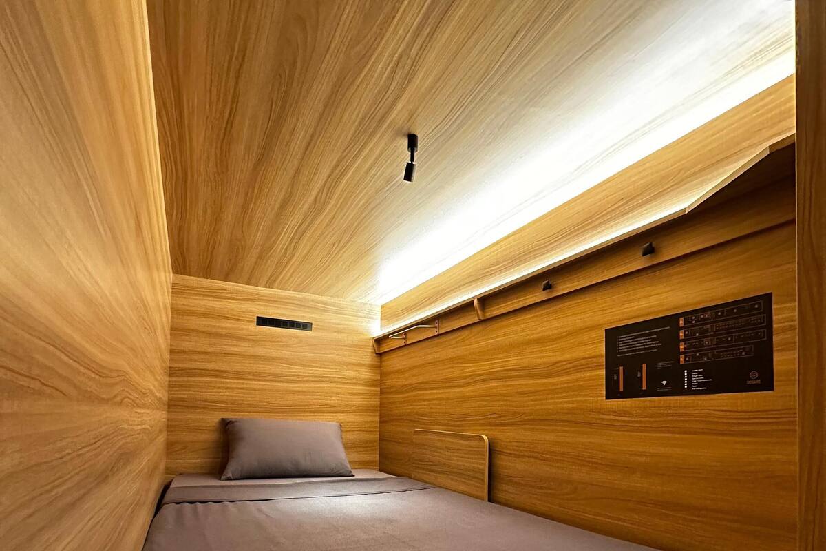 Escrivaninha, Wi-Fi de cortesia, roupa de cama