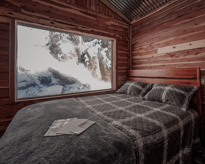 Glamping Cabin | Huge Window | Cliff And Animal Views - Ohio