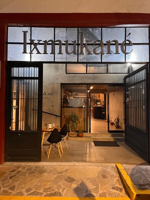 Fachada da propriedade