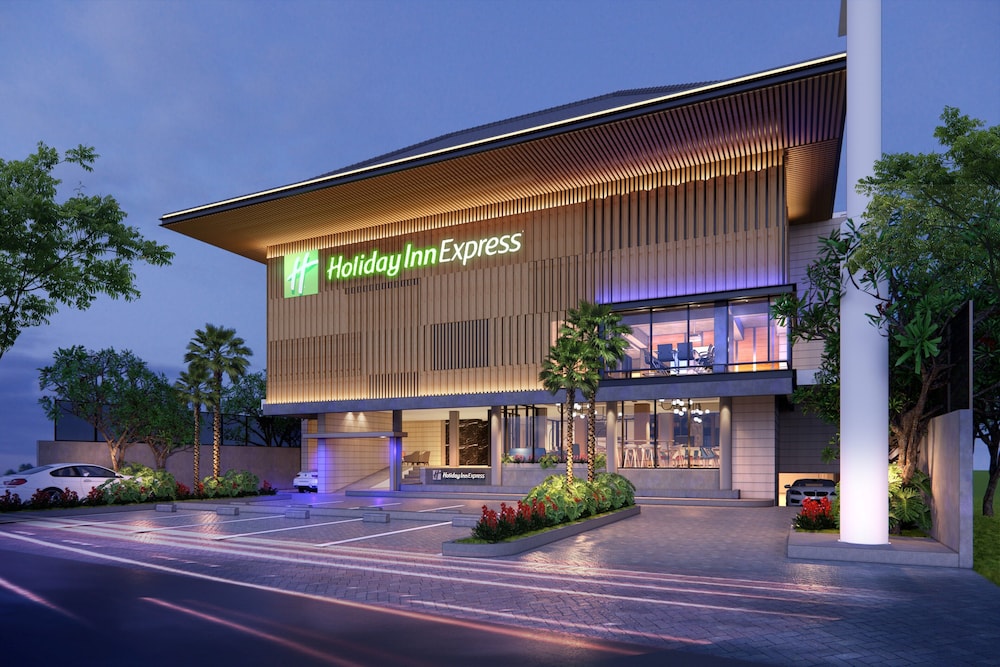 Holiday Inn Express Bali Sunset Road By Ihg - Denpasar