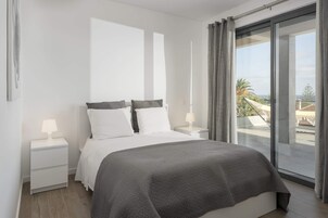 Casa Básica, vista para o mar | 3 quartos, secretária adequada para computadores portáteis 