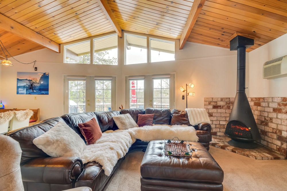 Cozy Groveland Chalet Near Yosemite! - Yosemite National Park, CA