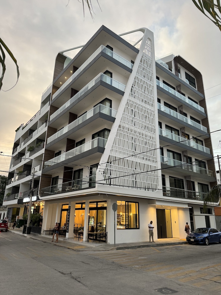 Alizee Tower - Playa del Carmen