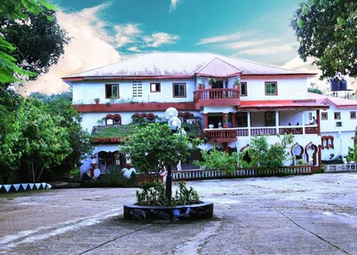 Betteh Hotel and Resort