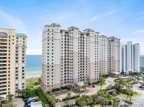 Apartamento em Condomínio Fechado, várias camas (Indigo West 804) | Exterior