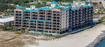 Apartamento em Condomínio Fechado, várias camas (Grand Pointe 702) | Exterior