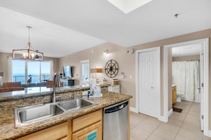 Condo, várias camas (Ariel Dunes I 1408) | Parte interna