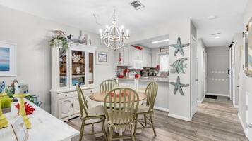 Casa de Férias, várias camas (Portside K5) | Restaurantes