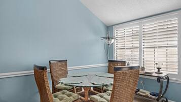 Casa de Férias, várias camas (Horizon South 51B) | Restaurantes