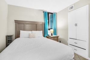 Apartamento em Condomínio Fechado, 1 cama queen-size e sofá-cama (Sunbird 604W) | 1 quarto, Wi-fi 