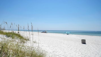 Casa de Férias, várias camas (The Palms A6) | Praia | Na praia