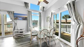 Casa de Férias, várias camas (The Palms A6) | Restaurantes