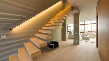 Apartamento superluxo | Área de estar | Escritórios