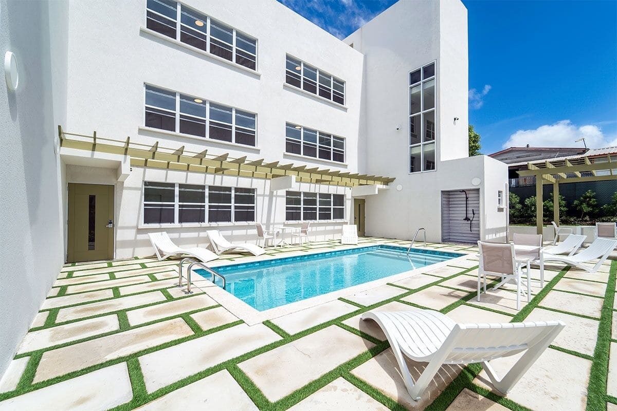 Apartamento em Condomínio Fechado, 2 quartos | Piscina