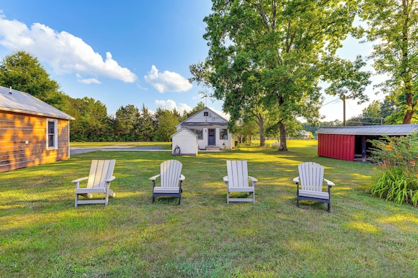 Charming Virginia Retreat W/ Covered Porch & Yard! - Bear Creek Lake State Park, Cumberland