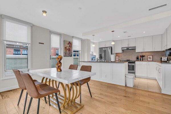 Furnished 2br Apartment In Penn Quarter, Dc 2 Bedroom Apts By Redawning - Gallaudet University, Washington