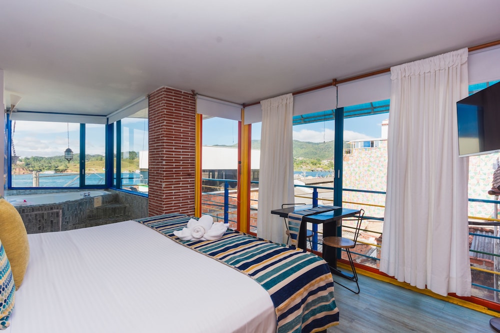 Hermosa Habitación Suite Deluxe En Guatape - Guatape