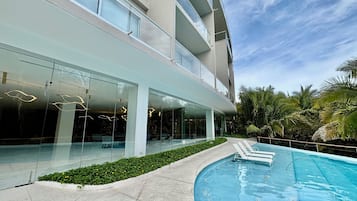 Piscina exterior
