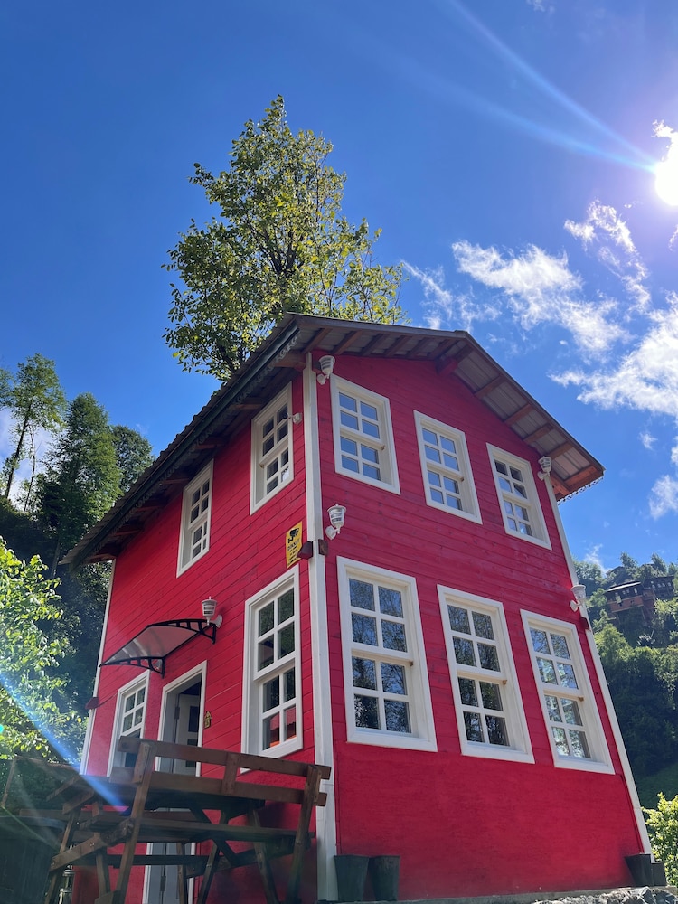 Moon River Bungalow - Rize