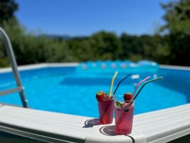Piscina externa sazonal