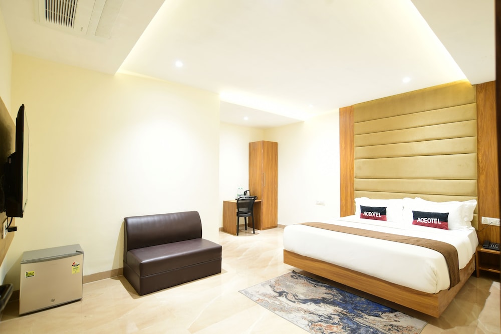 Aceotel Select Madhav - Indore
