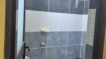 Estúdio Clássico, 1 quarto, kitchenette, Vista para a cidade | Com decoração personalizada, secretária