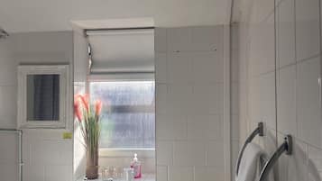 Quarto duplo, banheiro compartilhado | Banheiro | Toalhas de banho