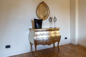 Suíte júnior | 1 quarto, frigobar, cofres nos quartos, escrivaninha