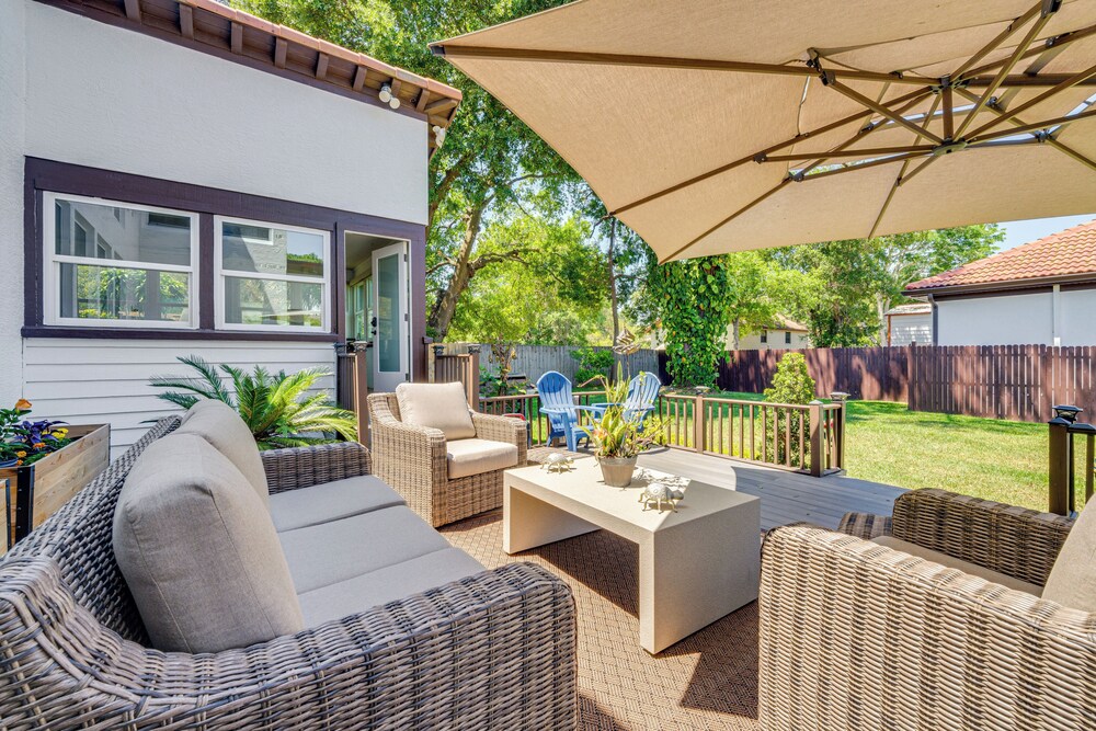 1-acre Backyard & Gym: Spacious Apopka Escape! - Apopka, FL