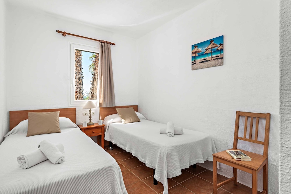 Bini Carmen - Cinq Chambres Villa, Couchages 10 - Minorque
