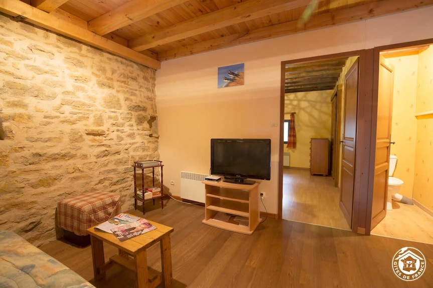 Gîte Des Hirondelles - Hauteville-Lompnes