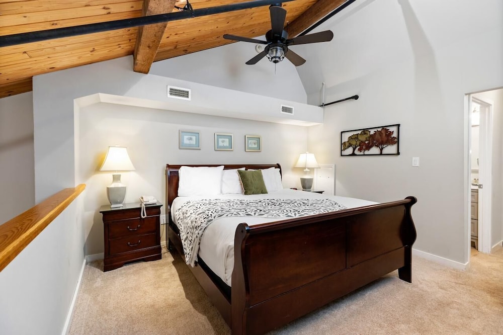 Mountain Inn Lodge 54 with Wintergreen Advantage - Nellysford | Vrbo
