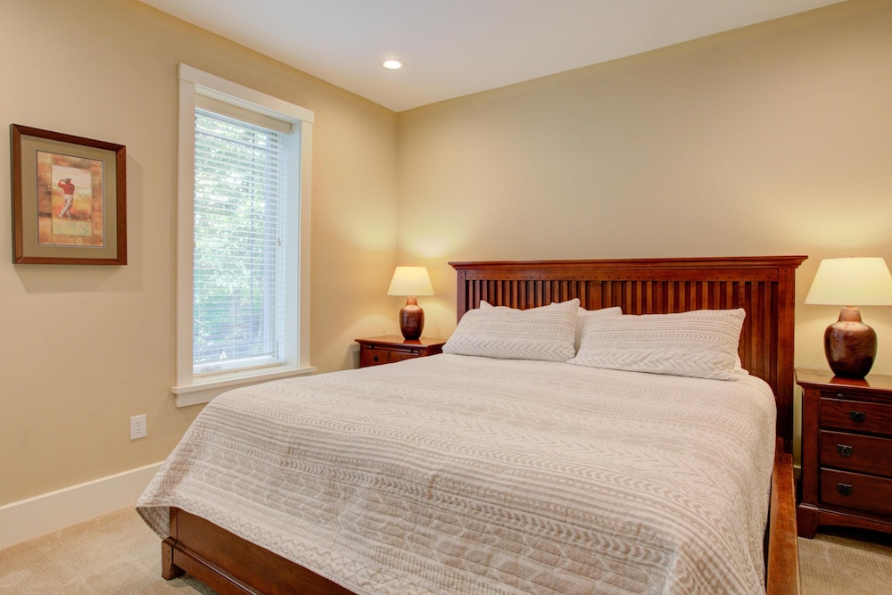 Blue Ridge Retreat with Wintergreen Advantage - Wintergreen | Vrbo