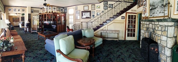 Historic Dow Hotel - Death Valley
