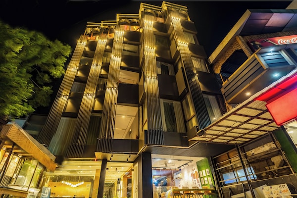 Ski Hotels And Resorts - Rishikesh