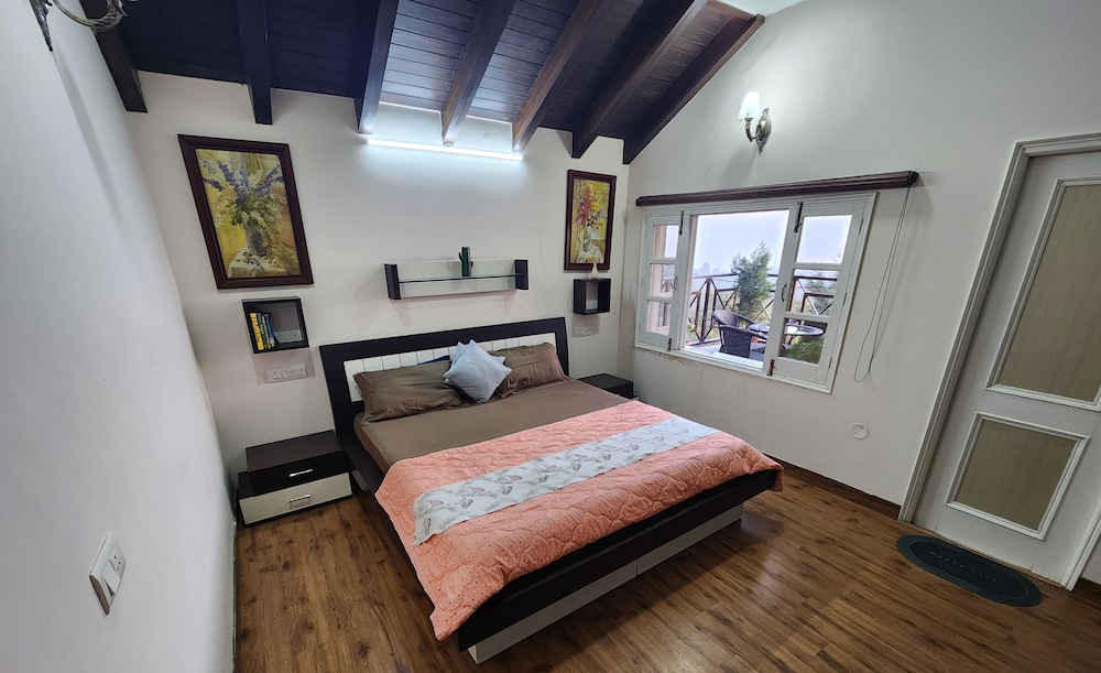 Centrally-located  Rustic Villa In The Woods. (900 Meters From Mall Road) - Mussoorie