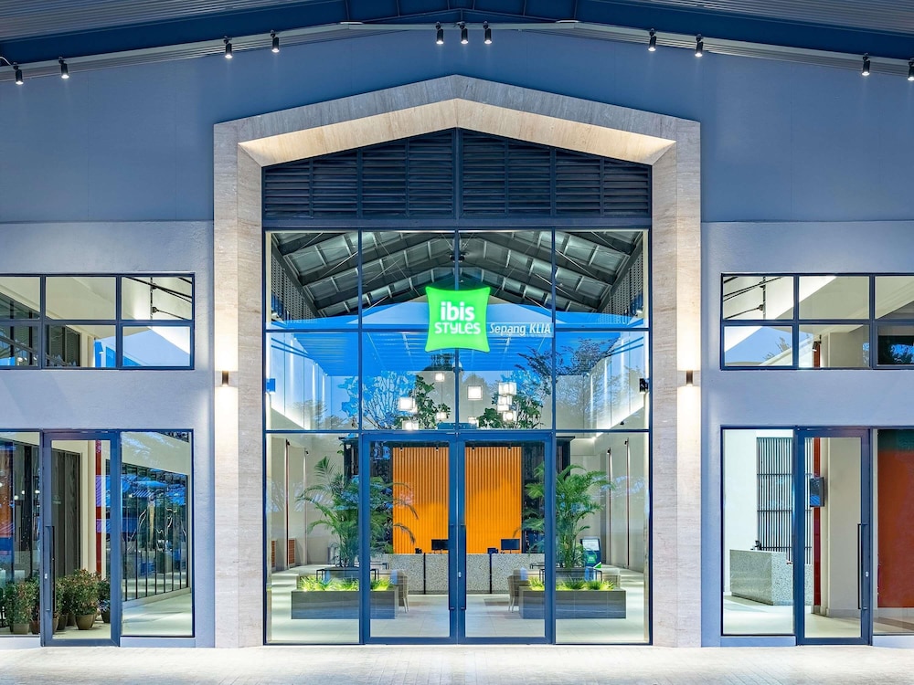 Ibis Styles Sepang Klia - Sepang